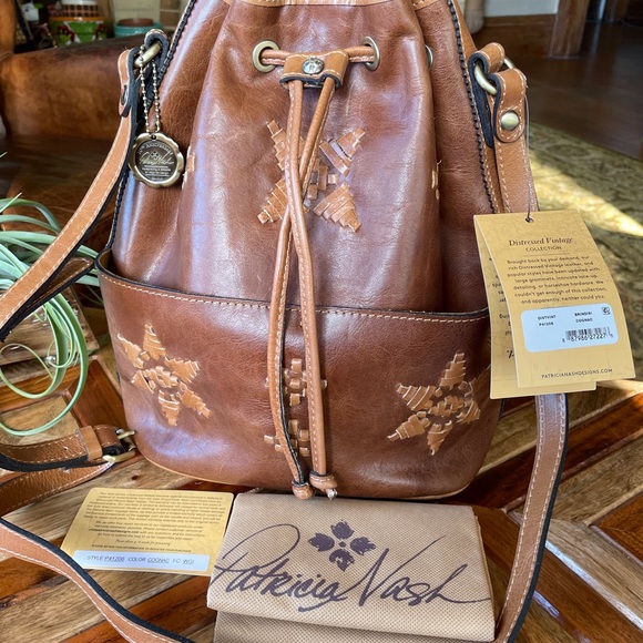 Patricia Nash | Bags | Patricia Nash Brindisi Bucket Drawstring Bag Nwt ...